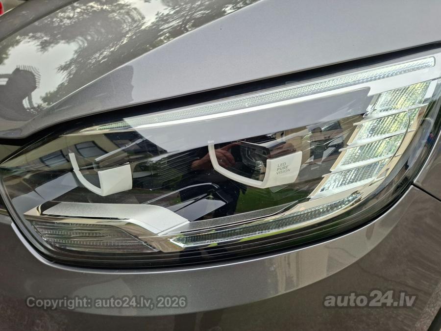 Renault Scenic 2021 in Tallinn, with an engine capacity of 1.70 L and mileage of 125 thousand km for 12500 €, photo 18 on AUTOMOTO.COM.LV