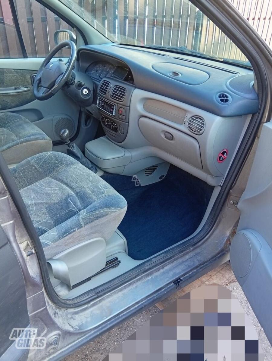 Renault Scenic 1999 Šauļi, ar dzinēja tilpumu 1.60 L un nobraukumu 280 tūkst. km par 680 €, foto 3 vietnē AUTOMOTO.COM.LV