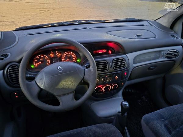 Renault Scenic 2001 Šauļi, ar dzinēja tilpumu 1.90 L un nobraukumu 271 tūkst. km par 550 €, foto 10 vietnē AUTOMOTO.COM.LV