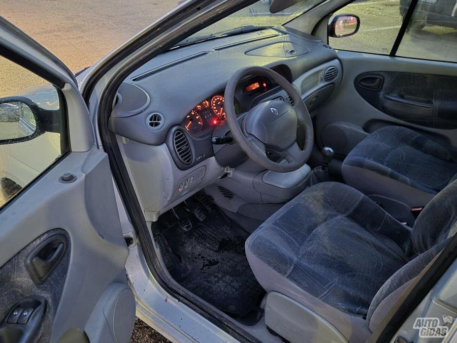 Renault Scenic 2001 in Siauliai, with an engine capacity of 1.90 L and mileage of 271 thousand km for 550 €, photo 11 on AUTOMOTO.COM.LV