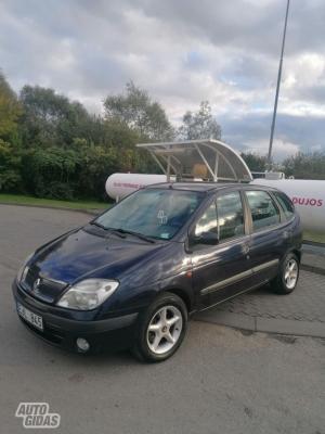 Renault Scenic 2001 in Siauliai, with an engine capacity of 1.60 L and mileage of 358 thousand km for 800 €, photo  on AUTOMOTO.COM.LV
