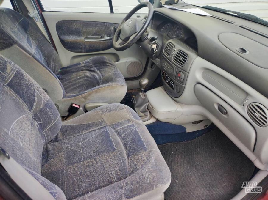 Рено Сценик 2001 в Блюджяй, объемом двигателя 1.90 л и пробегом 147 тыс. км за 930 €, фото 5 на AUTOMOTO.COM.LV