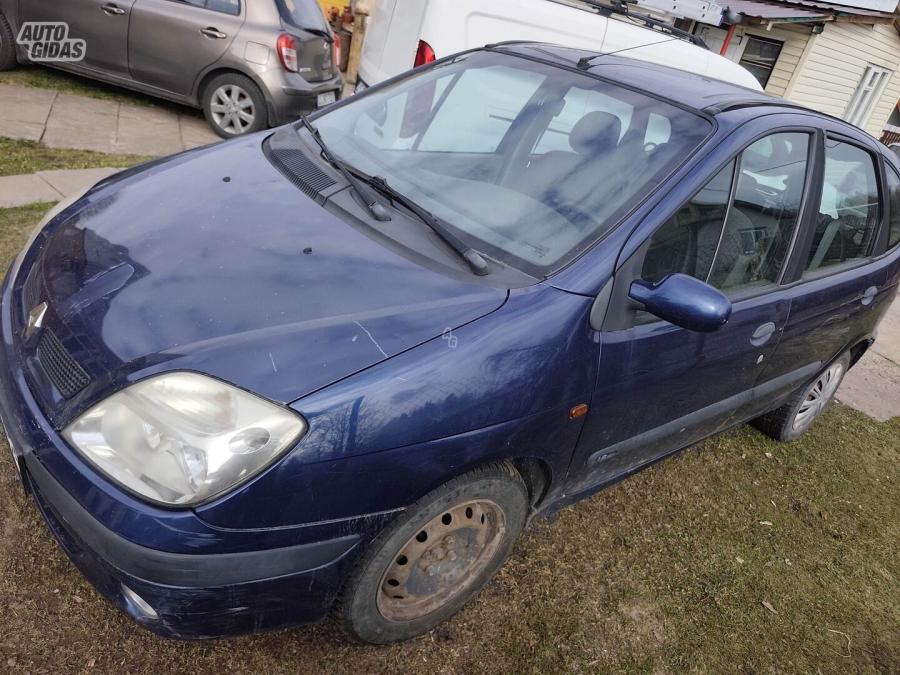 Renault Scenic 2001 in Vilnius, with an engine capacity of 1.60 L and mileage of 315 thousand km for 600 €, photo 3 on AUTOMOTO.COM.LV