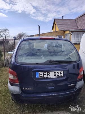 Renault Scenic 2001 in Vilnius, with an engine capacity of 1.60 L and mileage of 315 thousand km for 600 €, photo 4 on AUTOMOTO.COM.LV