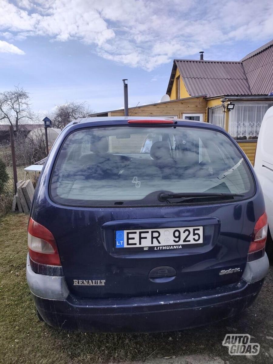 Renault Scenic 2001 in Vilnius, with an engine capacity of 1.60 L and mileage of 315 thousand km for 600 €, photo 4 on AUTOMOTO.COM.LV