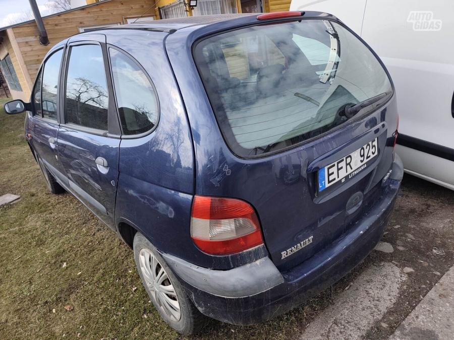 Renault Scenic 2001 in Vilnius, with an engine capacity of 1.60 L and mileage of 315 thousand km for 600 €, photo 5 on AUTOMOTO.COM.LV