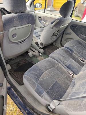 Renault Scenic 2001 in Vilnius, with an engine capacity of 1.60 L and mileage of 315 thousand km for 600 €, photo 8 on AUTOMOTO.COM.LV