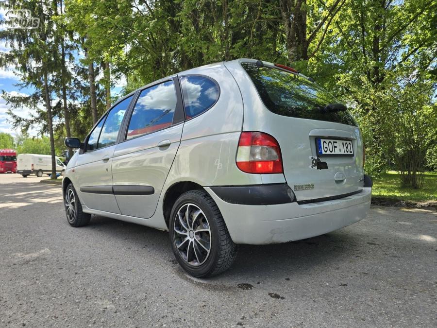 Renault Scenic 2001 in Radviliskis, with an engine capacity of 1.90 L and mileage of 319 thousand km for 845 €, photo 9 on AUTOMOTO.COM.LV