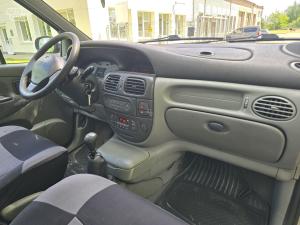 Renault Scenic 2001 in Radviliskis, with an engine capacity of 1.90 L and mileage of 319 thousand km for 845 €, photo 17 on AUTOMOTO.COM.LV