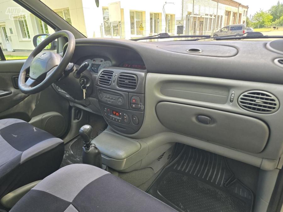 Renault Scenic 2001 in Radviliskis, with an engine capacity of 1.90 L and mileage of 319 thousand km for 845 €, photo 17 on AUTOMOTO.COM.LV