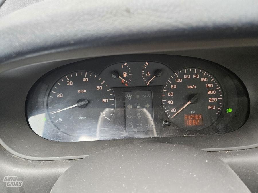 Renault Scenic 2001 in Prienai, with an engine capacity of 1.90 L and mileage of 3 thousand km for 600 €, photo 11 on AUTOMOTO.COM.LV