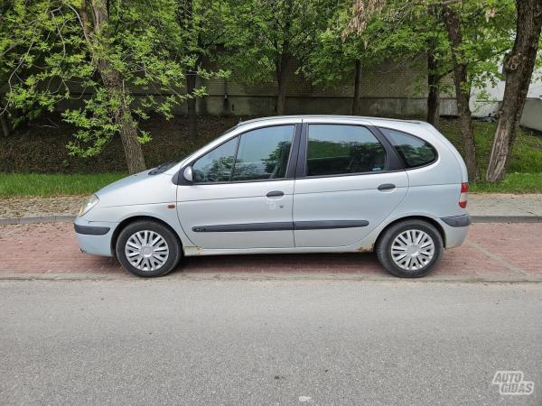 Renault Scenic 2001 Prienai, ar dzinēja tilpumu 1.90 L un nobraukumu 280 tūkst. km par 500 €, foto 4 vietnē AUTOMOTO.COM.LV