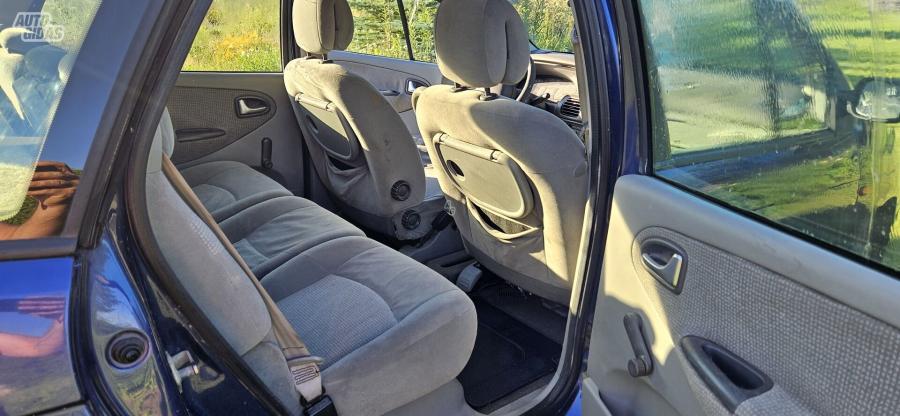Renault Scenic 2003 in Kazlu Ruda, with an engine capacity of 1.90 L and mileage of 283 thousand km for 600 €, photo 13 on AUTOMOTO.COM.LV