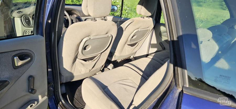 Renault Scenic 2003 in Kazlu Ruda, with an engine capacity of 1.90 L and mileage of 283 thousand km for 600 €, photo 15 on AUTOMOTO.COM.LV