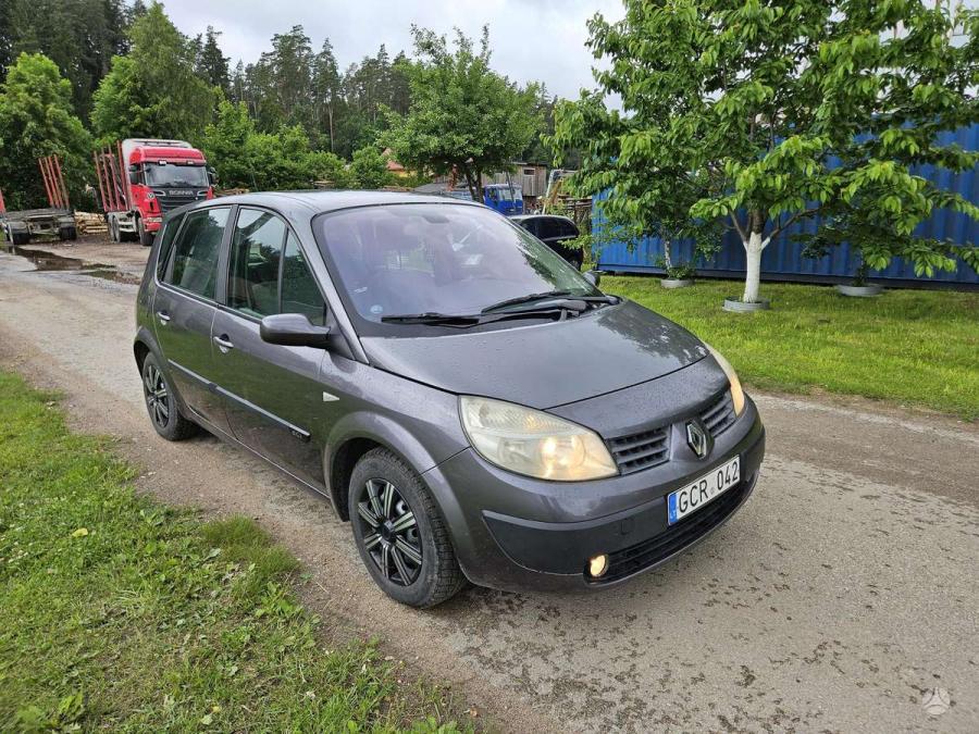 Renault Scenic 2003 Prienai, ar dzinēja tilpumu 1.46 L un nobraukumu 233 tūkst. km par 700 €, foto 3 vietnē AUTOMOTO.COM.LV
