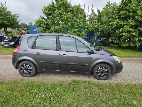 Renault Scenic 2003 in Prienai, with an engine capacity of 1.46 L and mileage of 233 thousand km for 700 €, photo 4 on AUTOMOTO.COM.LV