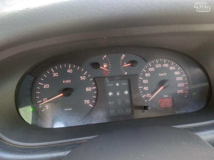 Рено Сценик 2003 в Шяуляй, объемом двигателя 1.90 л и пробегом 253 тыс. км за 780 €, фото 18 на AUTOMOTO.COM.LV