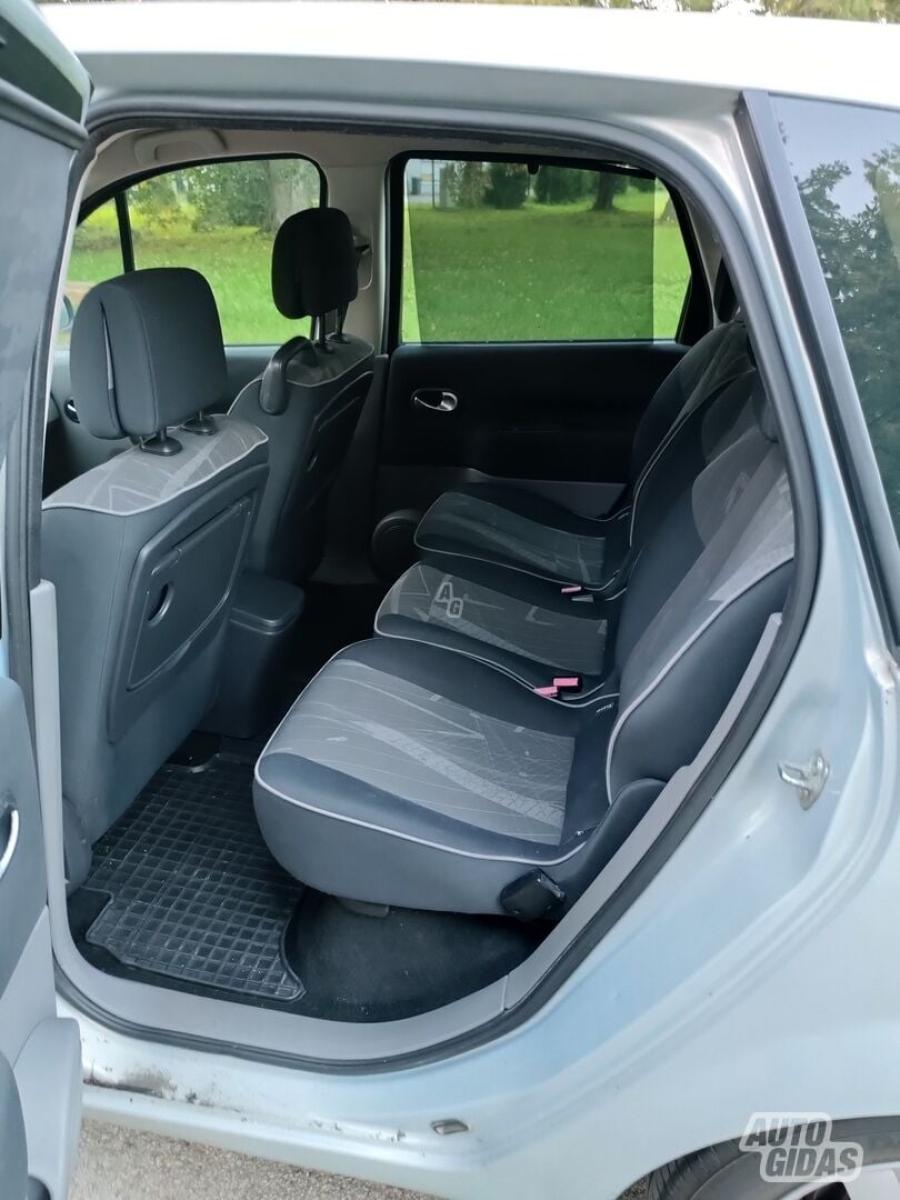 Renault Scenic 2003 Jurbarkas, ar dzinēja tilpumu 1.90 L un nobraukumu 181 tūkst. km par 1200 €, foto 7 vietnē AUTOMOTO.COM.LV