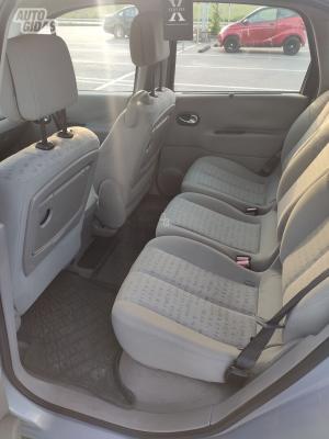 Renault Scenic 2004 in Siauliai, with an engine capacity of 1.50 L and mileage of 248 thousand km for 940 €, photo 13 on AUTOMOTO.COM.LV