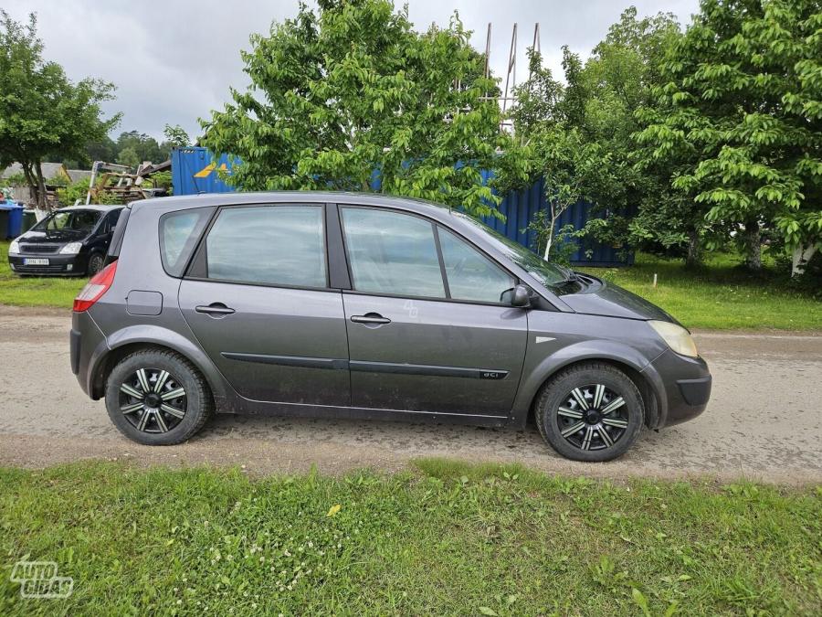 Renault Scenic 2004 in Prienai, with an engine capacity of 1.50 L and mileage of 234 thousand km for 699 €, photo 7 on AUTOMOTO.COM.LV