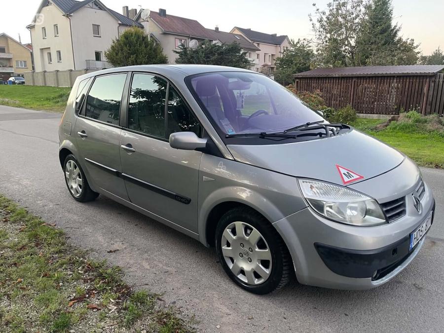 Renault Scenic 2004 Šauļi, ar dzinēja tilpumu 1.90 L un nobraukumu 252 tūkst. km par 900 €, foto 1 vietnē AUTOMOTO.COM.LV