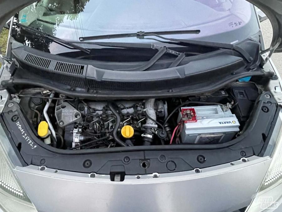 Renault Scenic 2004 Šauļi, ar dzinēja tilpumu 1.90 L un nobraukumu 252 tūkst. km par 900 €, foto 17 vietnē AUTOMOTO.COM.LV