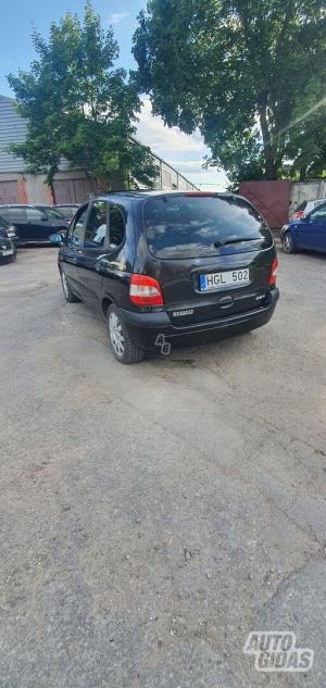 Renault Scenic 2005 Šauļi, ar dzinēja tilpumu 1.90 L un nobraukumu 270 tūkst. km par 980 €, foto 3 vietnē AUTOMOTO.COM.LV
