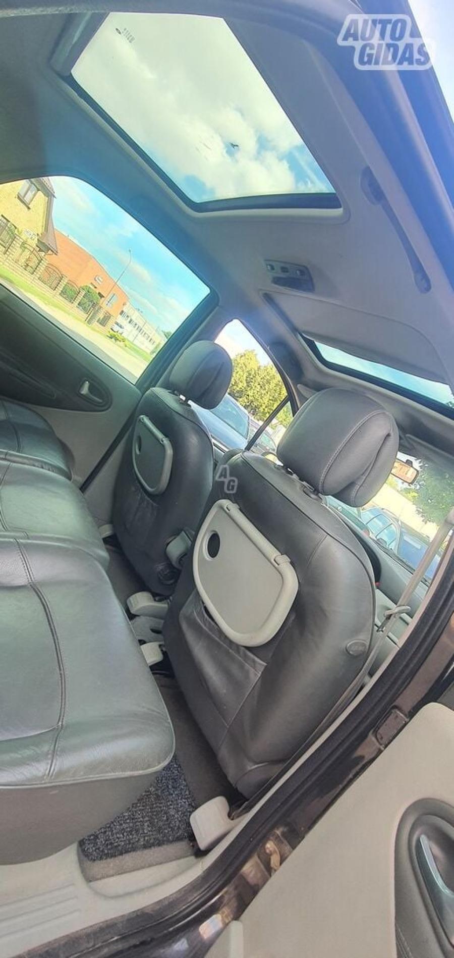 Renault Scenic 2005 Šauļi, ar dzinēja tilpumu 1.90 L un nobraukumu 270 tūkst. km par 980 €, foto 6 vietnē AUTOMOTO.COM.LV