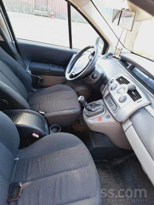 Renault Scenic 2006 Rīga, ar dzinēja tilpumu 1.50 L un nobraukumu 302 tūkst. km par 750 €, foto 8 vietnē AUTOMOTO.COM.LV