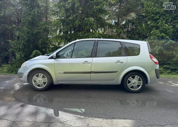 Renault Scenic 2006 Vievis, ar dzinēja tilpumu 1.90 L un nobraukumu 300 tūkst. km par 800 €, foto 7 vietnē AUTOMOTO.COM.LV
