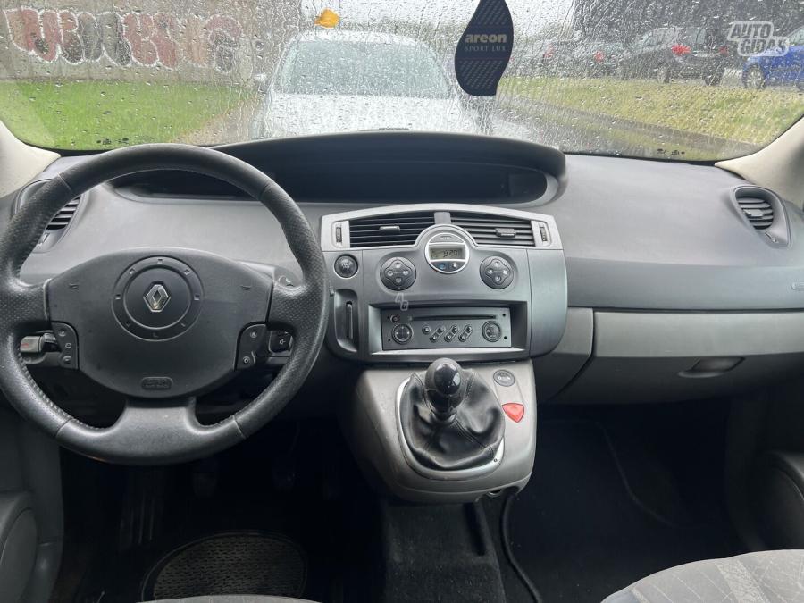 Renault Scenic 2006 Šauļi, ar dzinēja tilpumu 1.90 L un nobraukumu 225 tūkst. km par 300 €, foto 7 vietnē AUTOMOTO.COM.LV