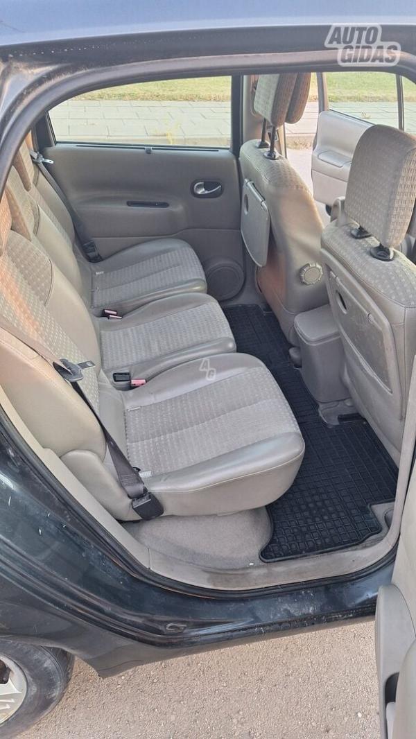Renault Scenic 2007 in Panevezys, with an engine capacity of 1.90 L and mileage of 287 thousand km for 690 €, photo 4 on AUTOMOTO.COM.LV
