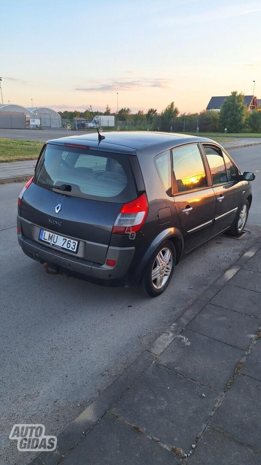 Renault Scenic 2007 in Panevezys, with an engine capacity of 1.90 L and mileage of 287 thousand km for 690 €, photo 12 on AUTOMOTO.COM.LV