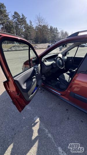 Renault Scenic 2007 in Vilnius, with an engine capacity of 1.90 L and mileage of 258 thousand km for 1500 €, photo 12 on AUTOMOTO.COM.LV