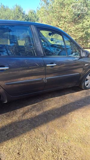 Renault Scenic 2008 in Taurage, with an engine capacity of 1.90 L and mileage of 350 thousand km for 1200 €, photo 10 on AUTOMOTO.COM.LV