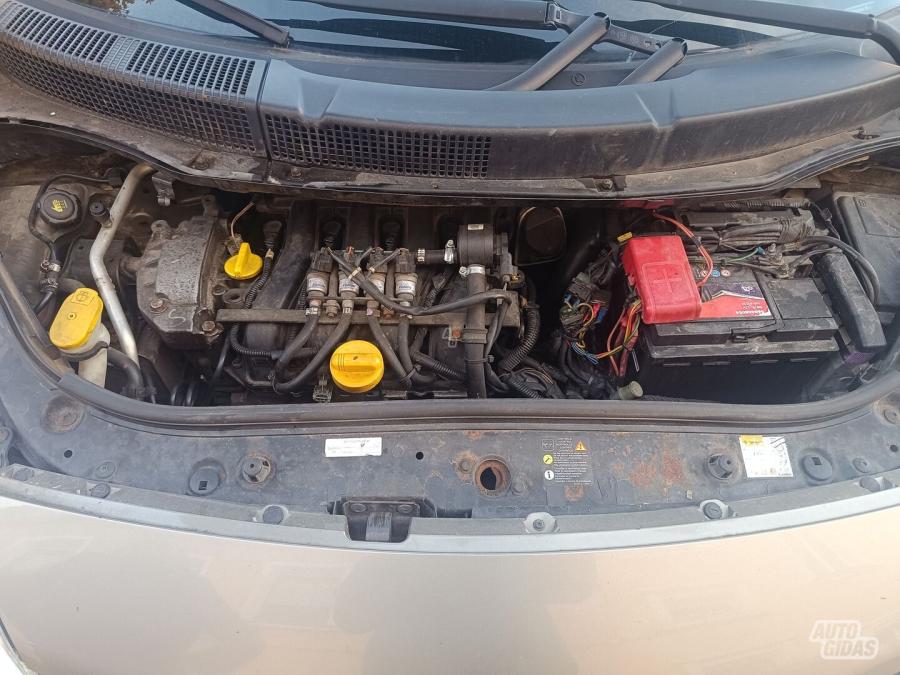 Renault Scenic 2008 Kauņa, ar dzinēja tilpumu 1.60 L un nobraukumu 352 tūkst. km par 1400 €, foto 10 vietnē AUTOMOTO.COM.LV