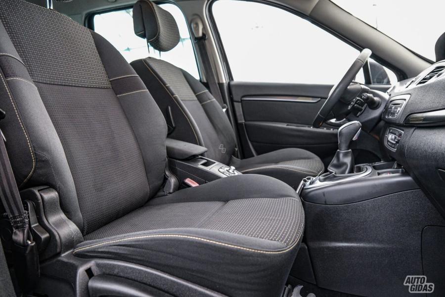 Renault Scenic 2010 in Kaunas, with an engine capacity of 2.00 L and mileage of 235 thousand km for 4790 €, photo 13 on AUTOMOTO.COM.LV