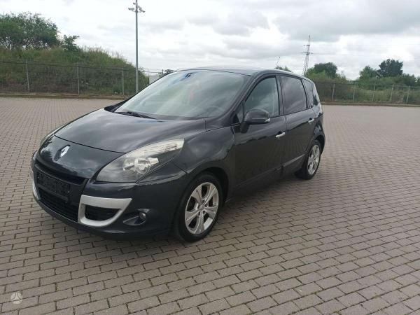 Renault Scenic 2010 Marijampole, ar dzinēja tilpumu 1.87 L un nobraukumu 238 tūkst. km par 2850 €, foto 3 vietnē AUTOMOTO.COM.LV