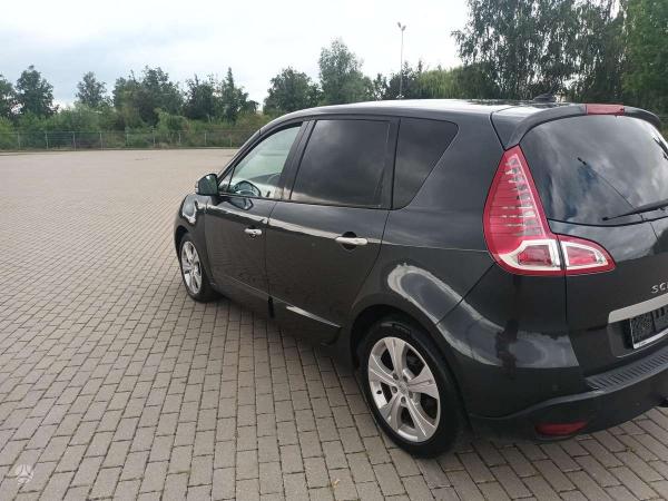 Renault Scenic 2010 Marijampole, ar dzinēja tilpumu 1.87 L un nobraukumu 238 tūkst. km par 2850 €, foto 5 vietnē AUTOMOTO.COM.LV