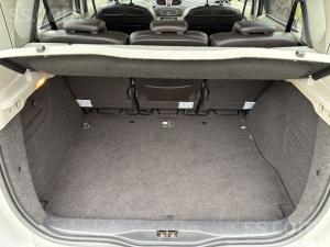 Renault Scenic 2011 Jelgava, ar dzinēja tilpumu 1.60 L un nobraukumu 208 tūkst. km par 3950 €, foto 17 vietnē AUTOMOTO.COM.LV