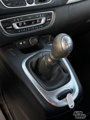 Renault Scenic 2011 Klaipėda, ar dzinēja tilpumu 1.50 L un nobraukumu 271 tūkst. km par 2600 €, foto 16 vietnē AUTOMOTO.COM.LV