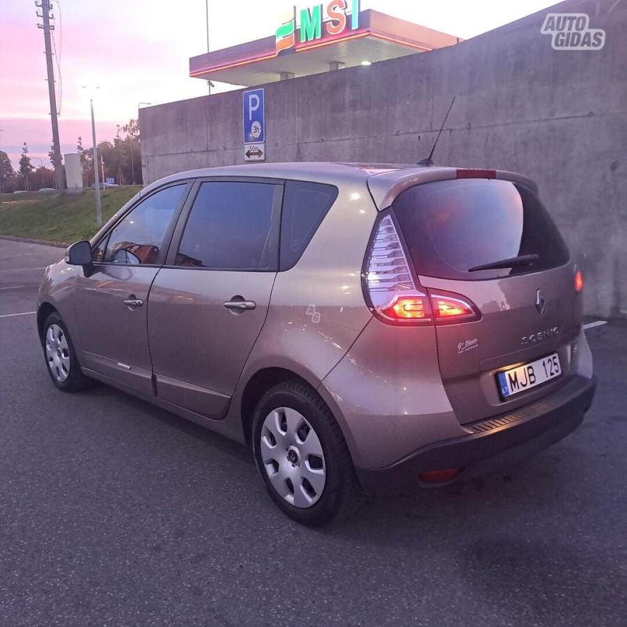 Renault Scenic 2012 Viļņa, ar dzinēja tilpumu 1.60 L un nobraukumu 234 tūkst. km par 3900 €, foto 9 vietnē AUTOMOTO.COM.LV