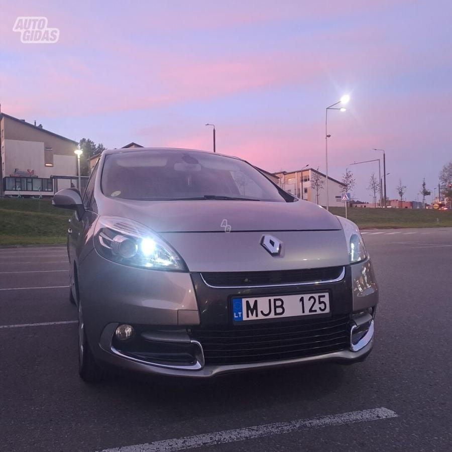 Renault Scenic 2012 Viļņa, ar dzinēja tilpumu 1.60 L un nobraukumu 234 tūkst. km par 3900 €, foto 12 vietnē AUTOMOTO.COM.LV