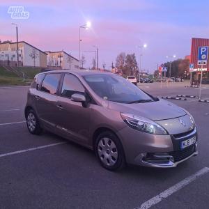Renault Scenic 2012 Viļņa, ar dzinēja tilpumu 1.60 L un nobraukumu 234 tūkst. km par 3900 €, foto 14 vietnē AUTOMOTO.COM.LV