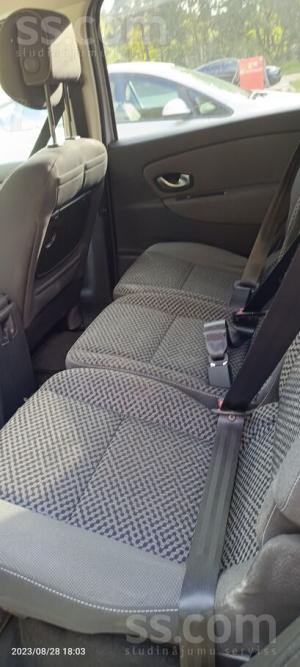 Renault Scenic 2012 in Riga, with an engine capacity of 1.50 L and mileage of 0 thousand km for 950 €, photo 5 on AUTOMOTO.COM.LV