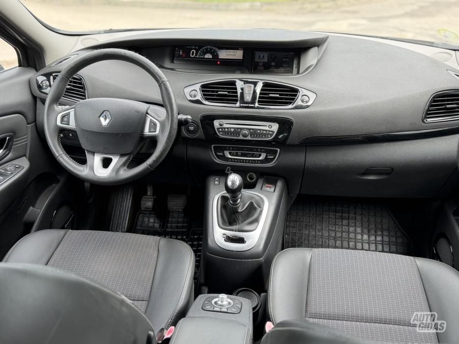 Renault Scenic 2012 Šauļi, ar dzinēja tilpumu 1.60 L un nobraukumu 172 tūkst. km par 2850 €, foto 12 vietnē AUTOMOTO.COM.LV