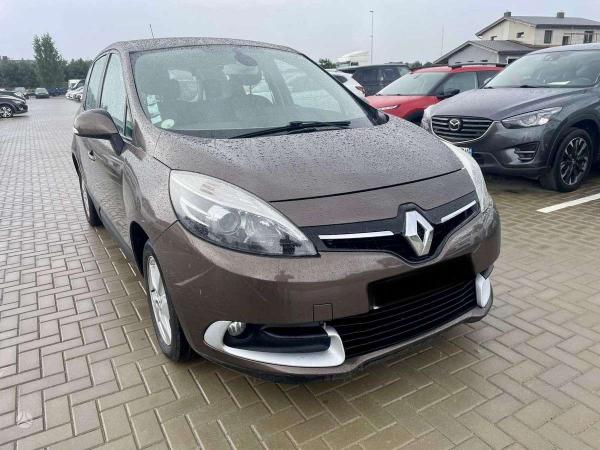 Renault Scenic 2013 Tauragė, ar dzinēja tilpumu 1.46 L un nobraukumu 210 tūkst. km par 2950 €, foto 7 vietnē AUTOMOTO.COM.LV