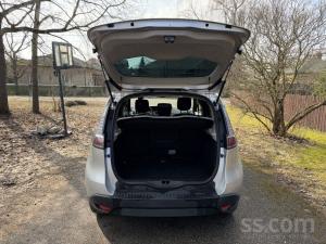 Renault Scenic 2014 in Riga, with an engine capacity of 1.50 L and mileage of 363 thousand km for 1900 €, photo 9 on AUTOMOTO.COM.LV