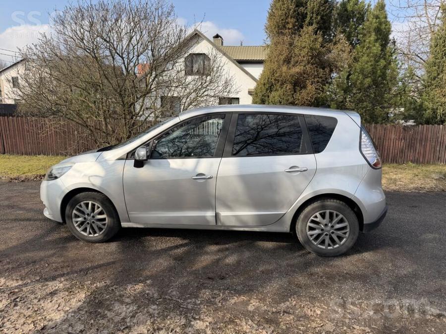 Renault Scenic 2014 in Riga, with an engine capacity of 1.50 L and mileage of 363 thousand km for 1900 €, photo 11 on AUTOMOTO.COM.LV