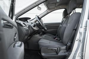 Renault Scenic 2014 in Riga, with an engine capacity of 1.50 L and mileage of 266 thousand km for 3850 €, photo 9 on AUTOMOTO.COM.LV